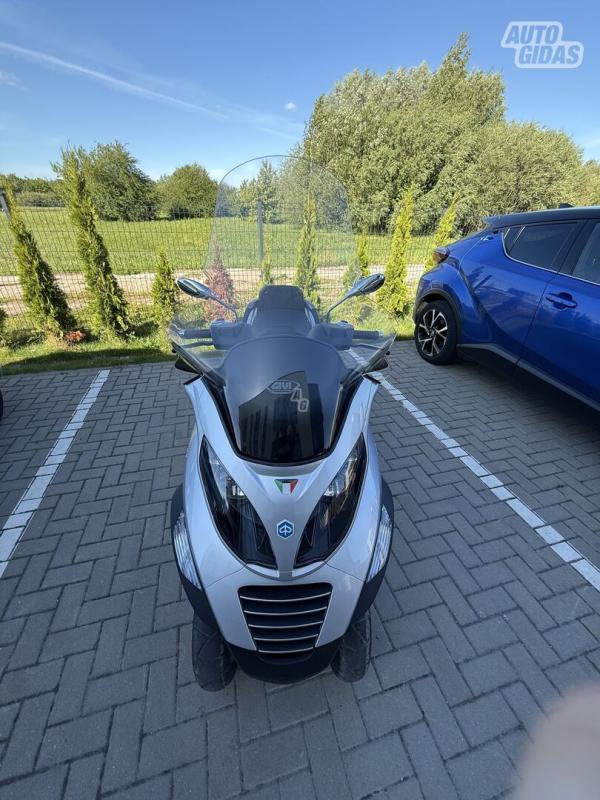 Piaggio MP3 2011 Panevēža, ar dzinēja tilpumu 0.13 L un nobraukumu 9 tūkst. km par 1250 €, foto 7 vietnē AUTOMOTO.COM.LV