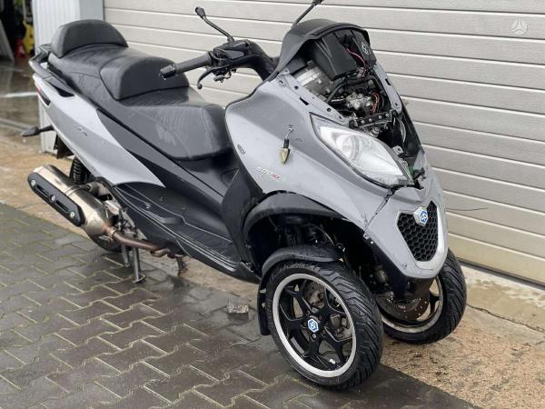 Piaggio MP3 2014 in Vilkaviskis, with an engine capacity of 0.50 L and mileage of 58 thousand km for 1350 €, photo 1 on AUTOMOTO.COM.LV