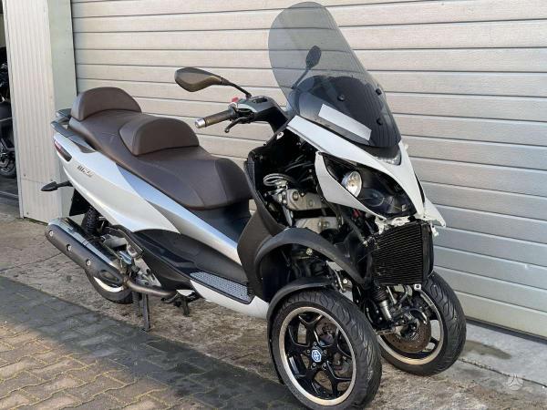 Piaggio MP3 2014 в Вилкавишкис, объемом двигателя 0.50 л и пробегом 29 тыс. км за 1350 €, фото 4 на AUTOMOTO.COM.LV