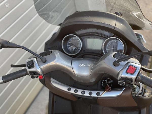 Piaggio MP3 2014 в Вилкавишкис, объемом двигателя 0.50 л и пробегом 29 тыс. км за 1350 €, фото 8 на AUTOMOTO.COM.LV