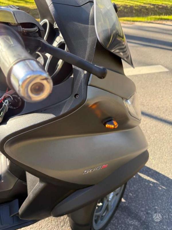 Piaggio MP3 2014 Viļņa, ar dzinēja tilpumu 0.50 L un nobraukumu 41 tūkst. km par 3700 €, foto 4 vietnē AUTOMOTO.COM.LV