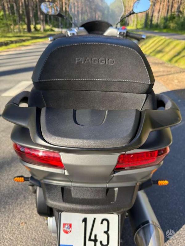 Piaggio MP3 2014 Viļņa, ar dzinēja tilpumu 0.50 L un nobraukumu 41 tūkst. km par 3700 €, foto 5 vietnē AUTOMOTO.COM.LV