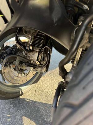 Piaggio MP3 2014 Viļņa, ar dzinēja tilpumu 0.50 L un nobraukumu 41 tūkst. km par 3700 €, foto 14 vietnē AUTOMOTO.COM.LV