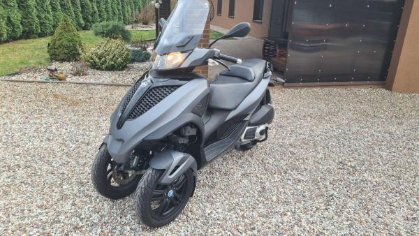 Piaggio MP3 2014 в Таураге, объемом двигателя 0.30 л и пробегом 18 тыс. км за 2200 €, фото 4 на AUTOMOTO.COM.LV
