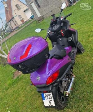 Piaggio MP3 2014 Panevēža, ar dzinēja tilpumu 0.50 L un nobraukumu 27 tūkst. km par 3000 €, foto 7 vietnē AUTOMOTO.COM.LV