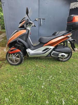 Piaggio MP3 2015 в Рокишкис, объемом двигателя 0.30 л и пробегом 36 тыс. км за 1550 €, фото  на AUTOMOTO.COM.LV