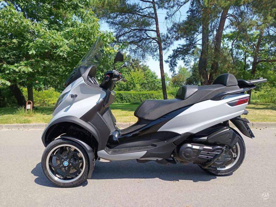 Piaggio MP3 2015 in Vilnius, with an engine capacity of 0.50 L and mileage of 15 thousand km for 3600 €, photo 5 on AUTOMOTO.COM.LV