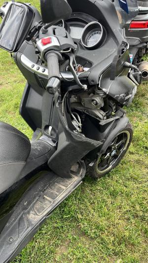 Piaggio MP3 2015 в Вильнюс, объемом двигателя 0.80 л и пробегом 40 тыс. км за 100 €, фото 5 на AUTOMOTO.COM.LV