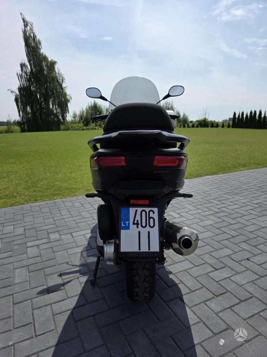 Piaggio MP3 2015 in Kaunas, with an engine capacity of 0.49 L and mileage of 33 thousand km for 3100 €, photo 11 on AUTOMOTO.COM.LV