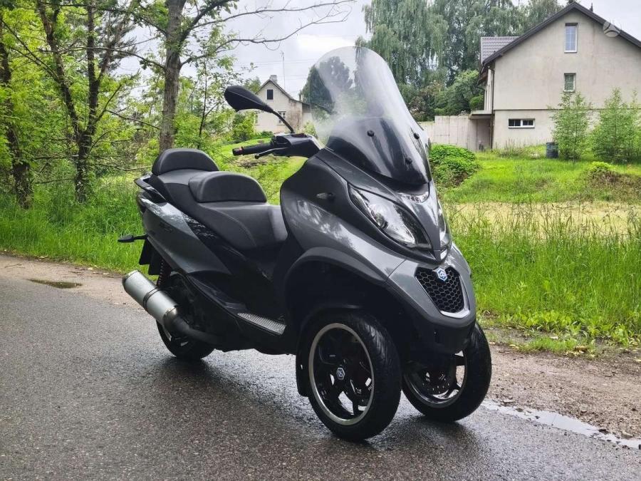Piaggio MP3 2015 в Вильнюс, объемом двигателя 0.50 л и пробегом 26 тыс. км за 3950 €, фото 3 на AUTOMOTO.COM.LV