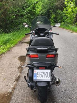 Piaggio MP3 2015 в Вильнюс, объемом двигателя 0.50 л и пробегом 26 тыс. км за 3950 €, фото 5 на AUTOMOTO.COM.LV