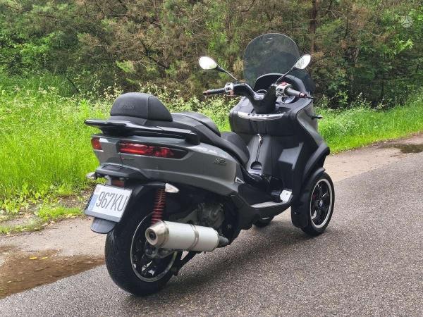 Piaggio MP3 2015 в Вильнюс на AUTOMOTO.COM.LV Piaggio MP3 2015 в Вильнюс, объемом двигателя 0.50 л и пробегом 26 тыс. км за 3950 €, фото 8 на AUTOMOTO.COM.LV
