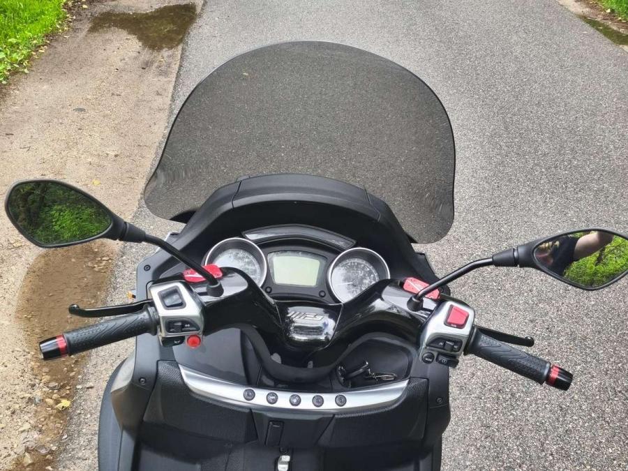 Piaggio MP3 2015 в Вильнюс, объемом двигателя 0.50 л и пробегом 26 тыс. км за 3950 €, фото 10 на AUTOMOTO.COM.LV