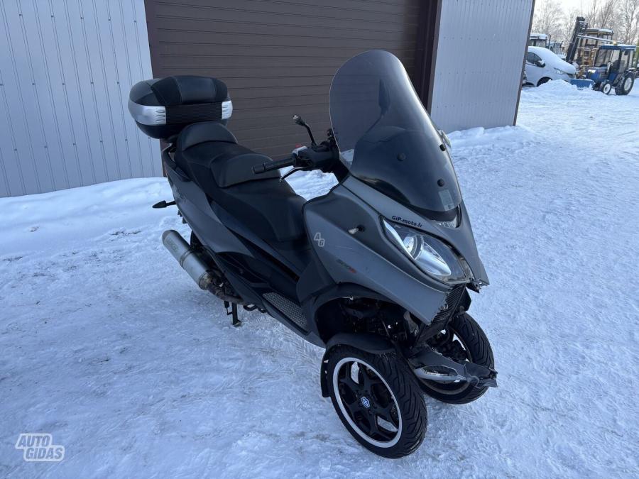 Piaggio MP3 2016 Kelmė, ar dzinēja tilpumu 0.50 L un nobraukumu 14 tūkst. km par 1730 €, foto 1 vietnē AUTOMOTO.COM.LV