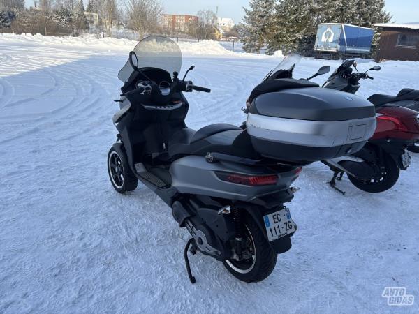 Piaggio MP3 2016 в Кельме, объемом двигателя 0.50 л и пробегом 14 тыс. км за 1730 €, фото 4 на AUTOMOTO.COM.LV