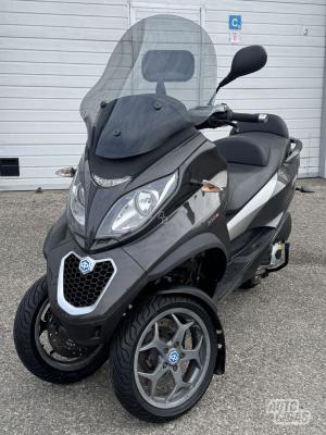Piaggio MP3 2016 in Vilnius, with an engine capacity of 0.30 L and mileage of 38 thousand km for 2300 €, photo  on AUTOMOTO.COM.LV