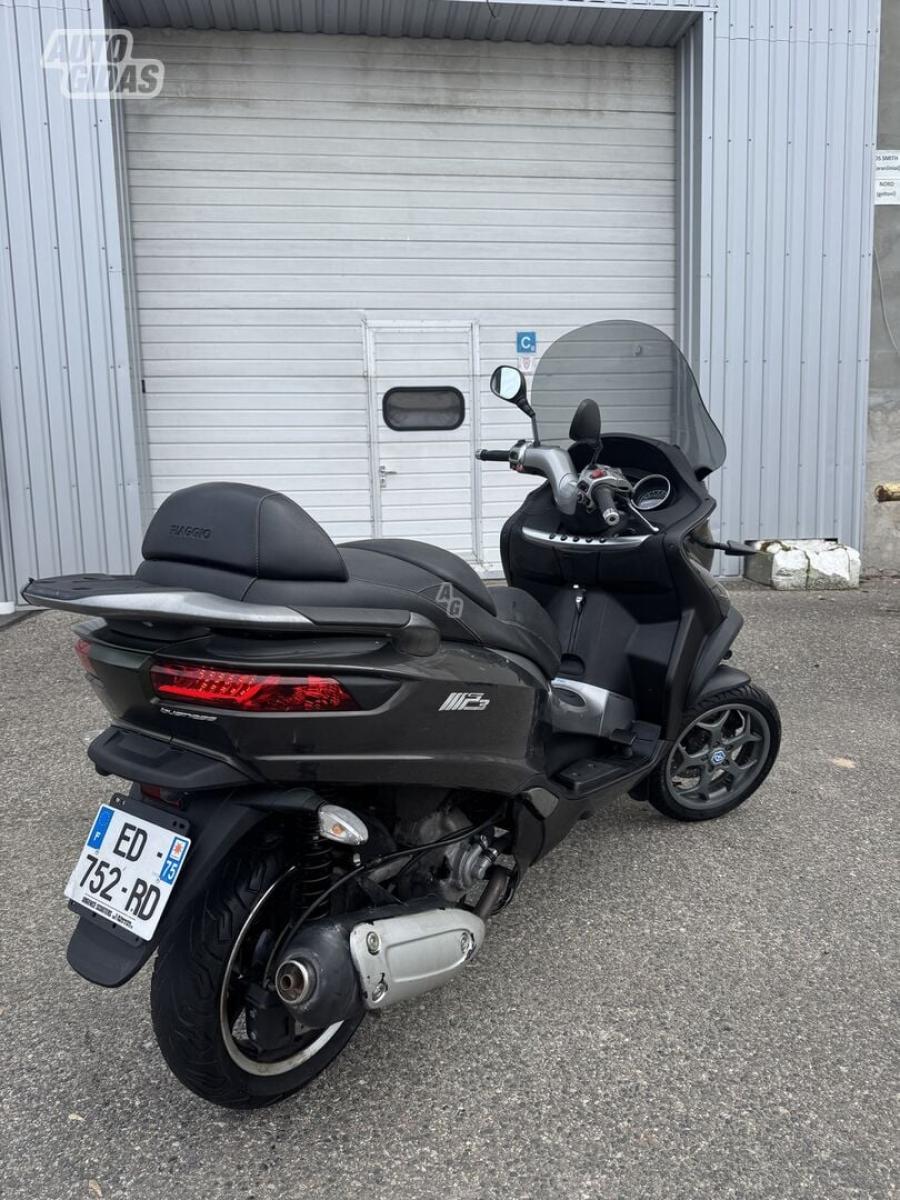 Piaggio MP3 2016 Viļņa, ar dzinēja tilpumu 0.30 L un nobraukumu 38 tūkst. km par 2300 €, foto 5 vietnē AUTOMOTO.COM.LV