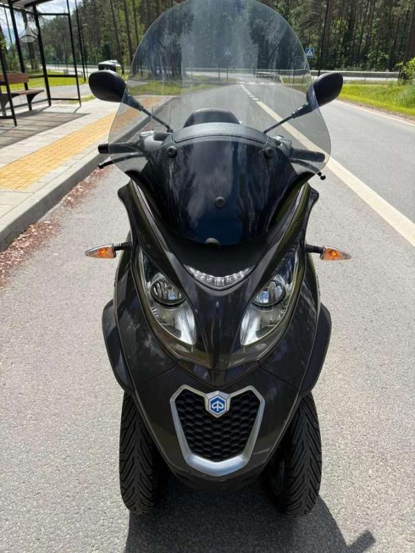 Piaggio MP3 2016 in Vilnius, with an engine capacity of 0.30 L and mileage of 39 thousand km for 2450 €, photo 5 on AUTOMOTO.COM.LV
