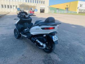 Piaggio MP3 2016 in Taurage, with an engine capacity of 0.50 L and mileage of 11 thousand km for 3200 €, photo 5 on AUTOMOTO.COM.LV