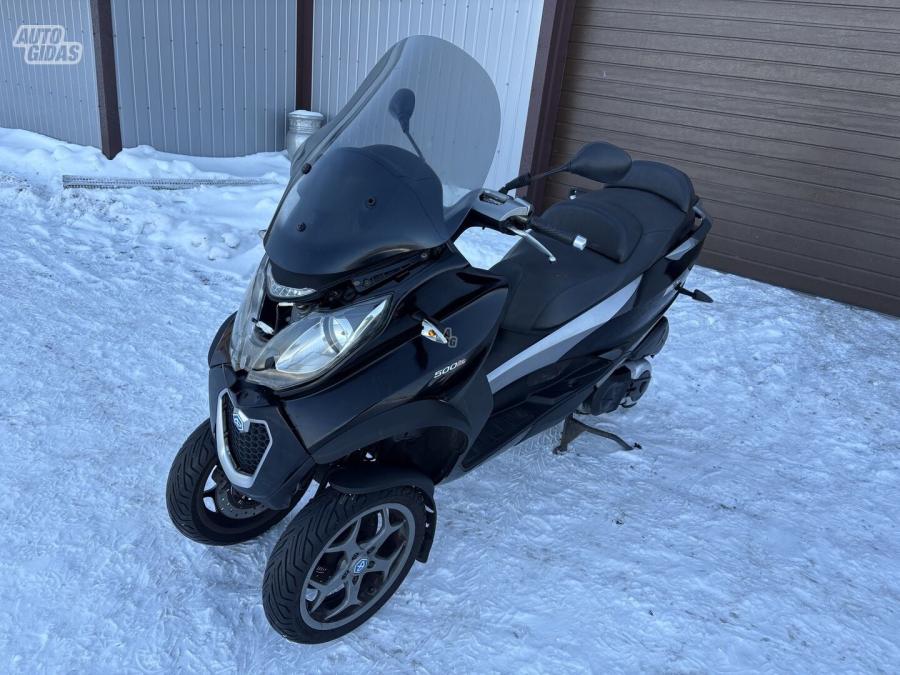 Piaggio MP3 2017 Kelmė, ar dzinēja tilpumu 0.50 L un nobraukumu 36 tūkst. km par 1630 €, foto 6 vietnē AUTOMOTO.COM.LV