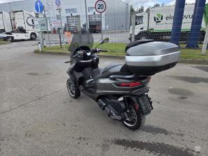 Piaggio MP3 2017 в Вильнюс, объемом двигателя 0.50 л и пробегом 18 тыс. км за 3400 €, фото 5 на AUTOMOTO.COM.LV
