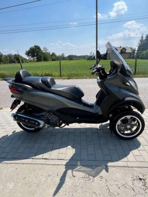 Piaggio MP3 2017 Viļņa, ar dzinēja tilpumu 0.50 L un nobraukumu 25 tūkst. km par 3900 €, foto 5 vietnē AUTOMOTO.COM.LV