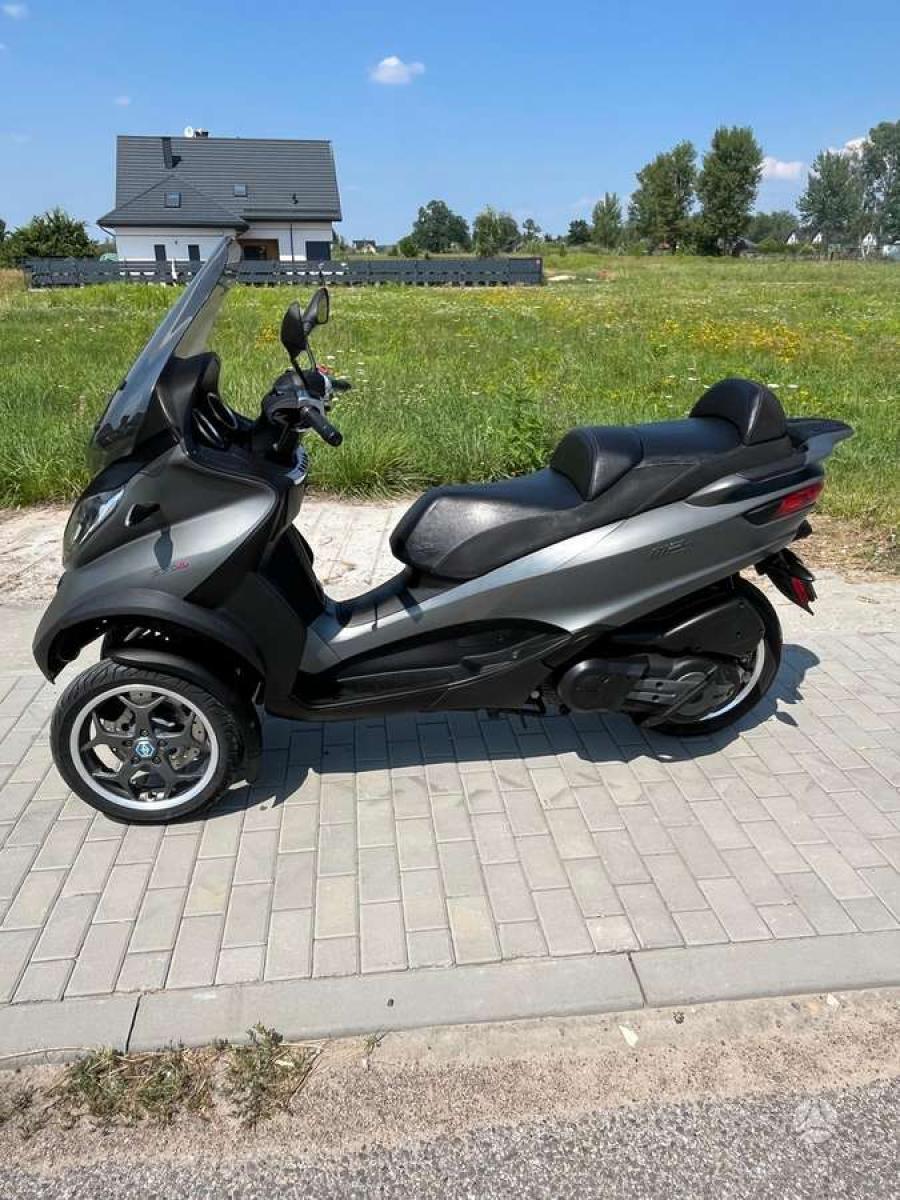 Piaggio MP3 2017 Viļņa, ar dzinēja tilpumu 0.50 L un nobraukumu 25 tūkst. km par 3900 €, foto 6 vietnē AUTOMOTO.COM.LV