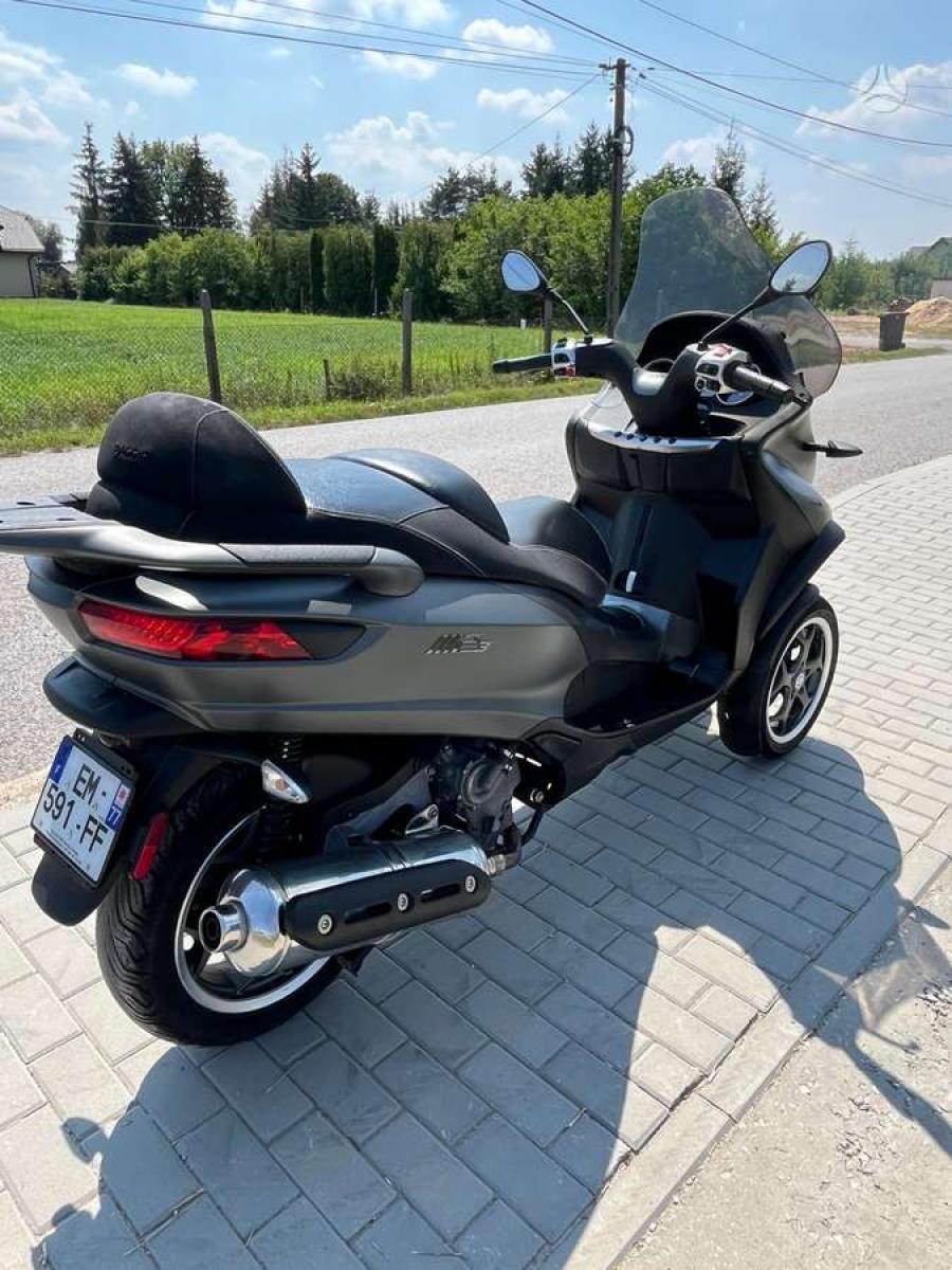Piaggio MP3 2017 Viļņa, ar dzinēja tilpumu 0.50 L un nobraukumu 25 tūkst. km par 3900 €, foto 7 vietnē AUTOMOTO.COM.LV