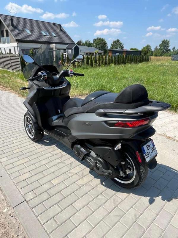 Piaggio MP3 2017 Viļņa, ar dzinēja tilpumu 0.50 L un nobraukumu 25 tūkst. km par 3900 €, foto 7 vietnē AUTOMOTO.COM.LV