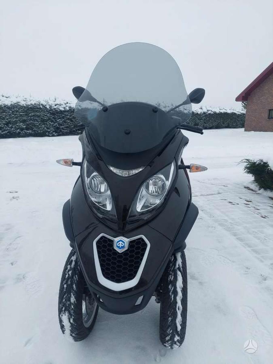 Piaggio MP3 2018 in Kelme, with an engine capacity of 0.30 L and mileage of 6 thousand km for 3050 €, photo 6 on AUTOMOTO.COM.LV