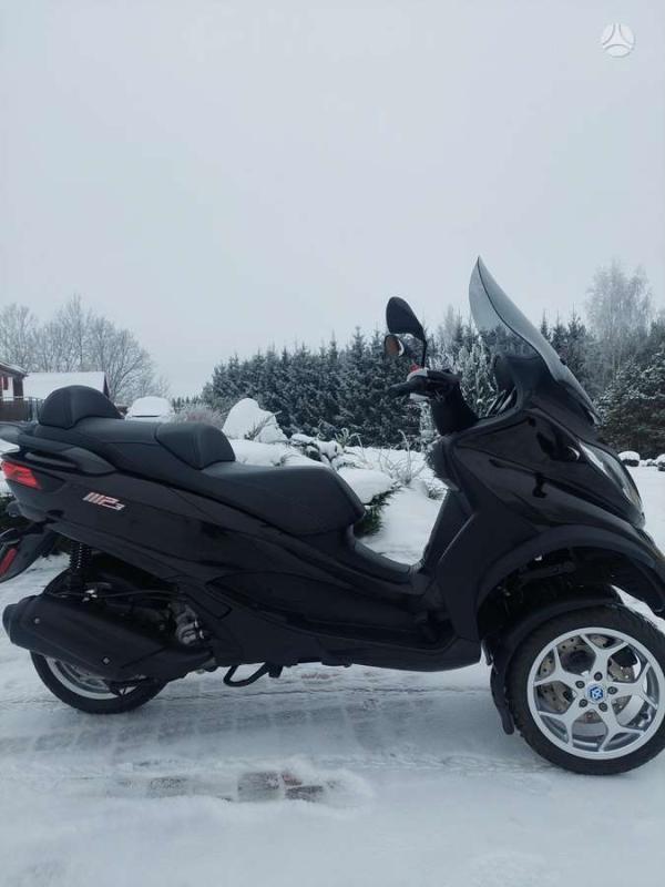 Piaggio MP3 2018 Kelmė, ar dzinēja tilpumu 0.30 L un nobraukumu 6 tūkst. km par 3050 €, foto 7 vietnē AUTOMOTO.COM.LV