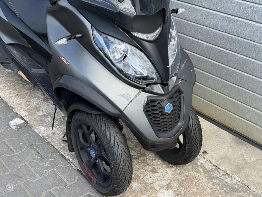Piaggio MP3 2018 в Вилкавишкис, объемом двигателя 0.35 л и пробегом 34 тыс. км за 2200 €, фото 8 на AUTOMOTO.COM.LV