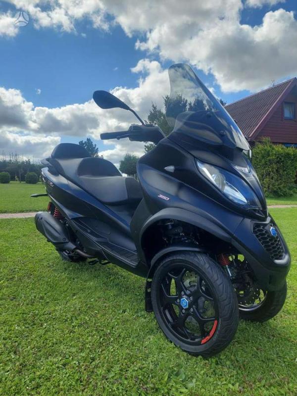 Piaggio MP3 2018 Kelmė, ar dzinēja tilpumu 0.35 L un nobraukumu 21 tūkst. km par 2950 €, foto 2 vietnē AUTOMOTO.COM.LV