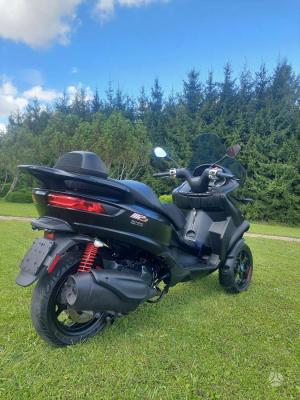Piaggio MP3 2018 Kelmė, ar dzinēja tilpumu 0.35 L un nobraukumu 21 tūkst. km par 2950 €, foto 5 vietnē AUTOMOTO.COM.LV