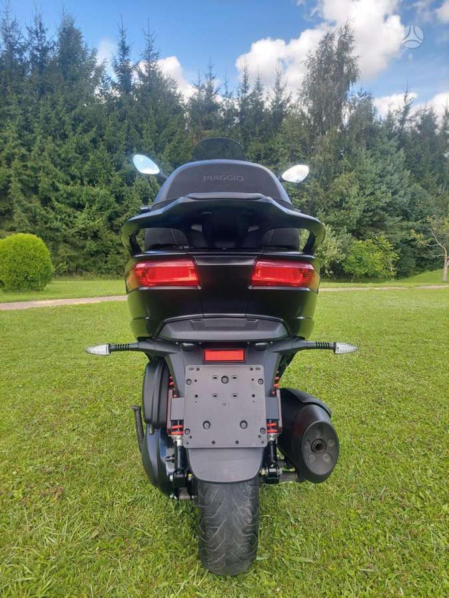 Piaggio MP3 2018 Kelmė, ar dzinēja tilpumu 0.35 L un nobraukumu 21 tūkst. km par 2950 €, foto 7 vietnē AUTOMOTO.COM.LV