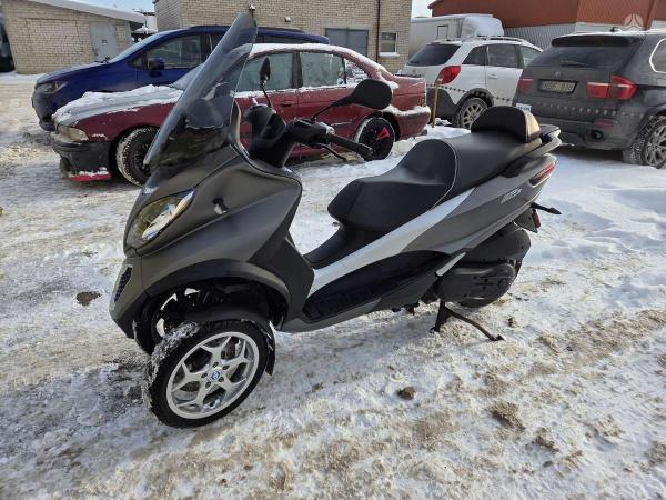 Piaggio MP3 2019 in Vilnius, with an engine capacity of 0.50 L and mileage of 25 thousand km for 3550 €, photo 2 on AUTOMOTO.COM.LV