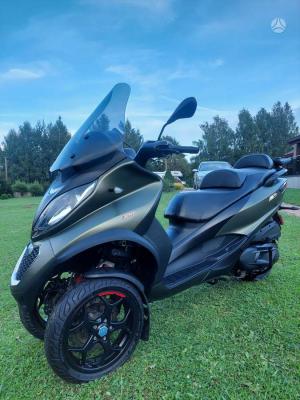 Piaggio MP3 2019 Kelmė, ar dzinēja tilpumu 0.35 L un nobraukumu 25 tūkst. km par 3050 €, foto 3 vietnē AUTOMOTO.COM.LV