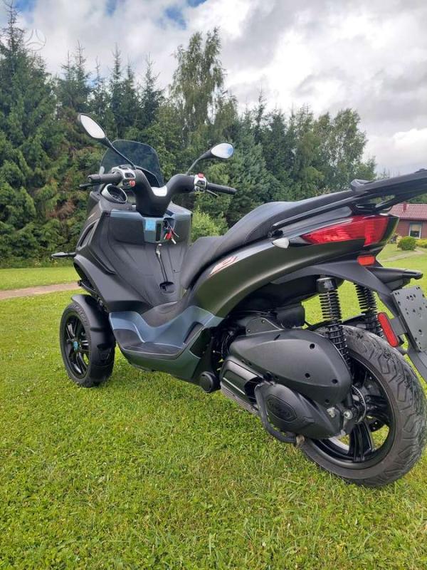 Piaggio MP3 2020 в Кельме, объемом двигателя 0.30 л и пробегом 19 тыс. км за 3050 €, фото 4 на AUTOMOTO.COM.LV