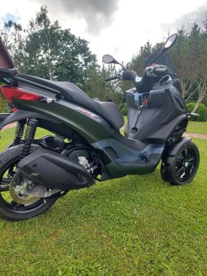 Piaggio MP3 2020 Kelmė, ar dzinēja tilpumu 0.30 L un nobraukumu 19 tūkst. km par 3050 €, foto 4 vietnē AUTOMOTO.COM.LV