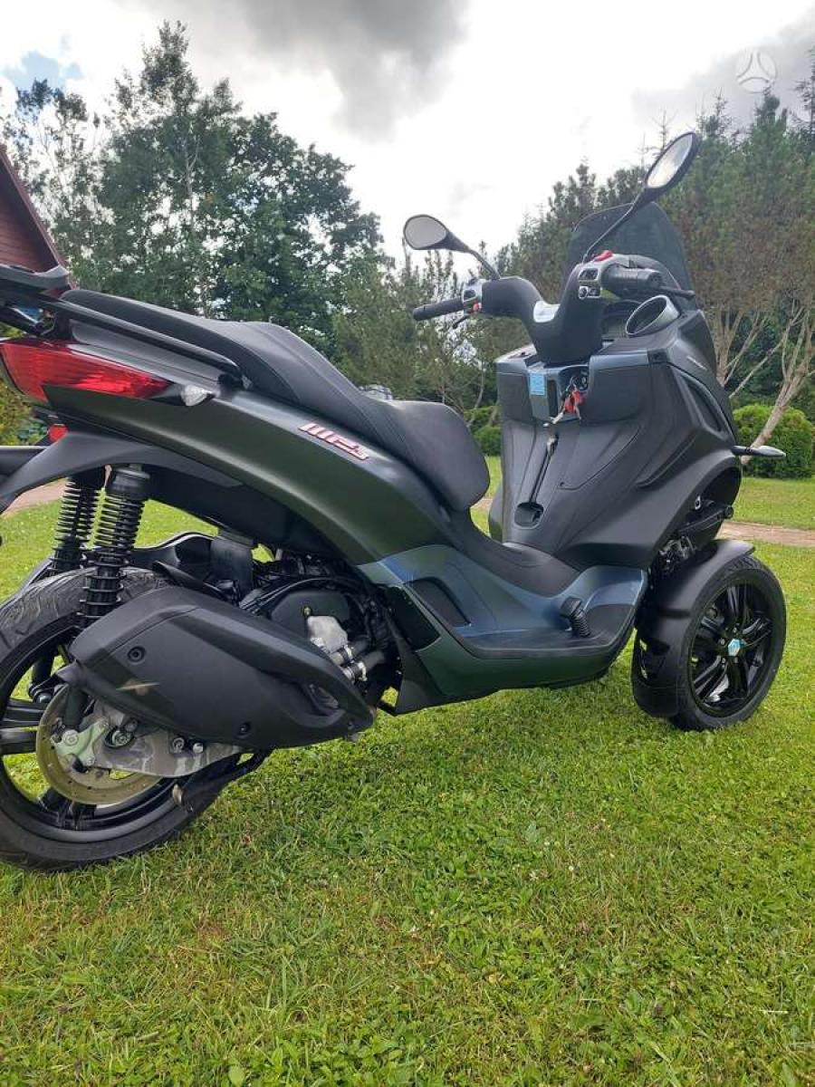 Piaggio MP3 2020 Kelmė, ar dzinēja tilpumu 0.30 L un nobraukumu 19 tūkst. km par 3050 €, foto 4 vietnē AUTOMOTO.COM.LV