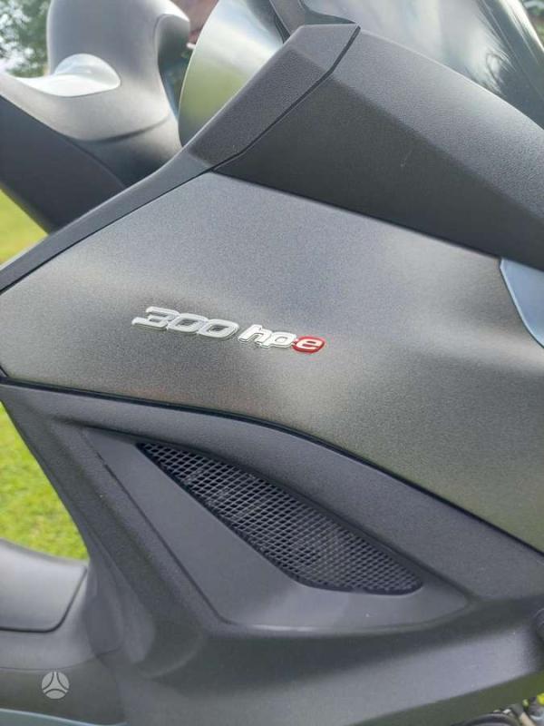 Piaggio MP3 2020 Kelmė, ar dzinēja tilpumu 0.30 L un nobraukumu 19 tūkst. km par 3050 €, foto 8 vietnē AUTOMOTO.COM.LV