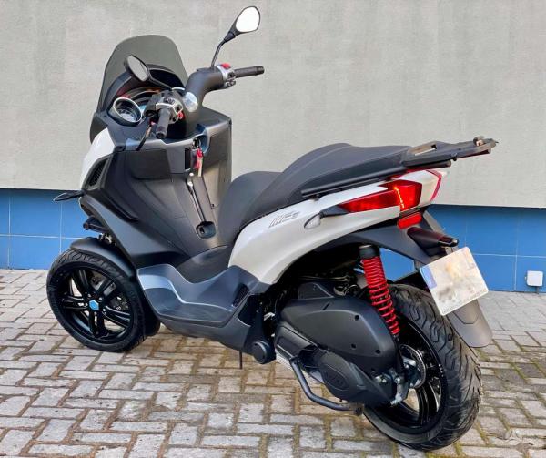 Piaggio MP3 2022 Raseiniai, ar dzinēja tilpumu 0.30 L un nobraukumu 2 tūkst. km par 2999 €, foto 4 vietnē AUTOMOTO.COM.LV