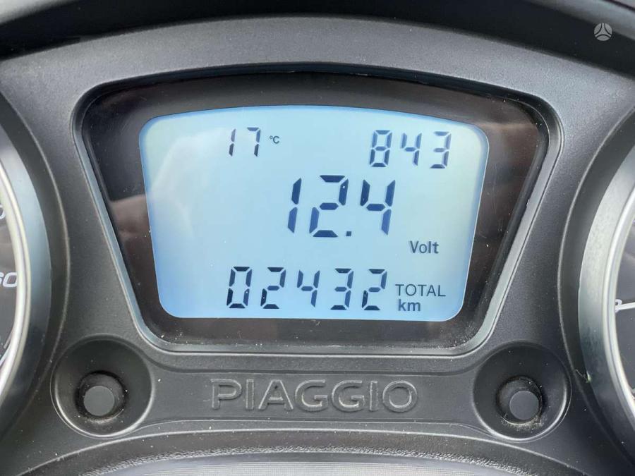 Piaggio MP3 2022 Raseiniai, ar dzinēja tilpumu 0.30 L un nobraukumu 2 tūkst. km par 2999 €, foto 11 vietnē AUTOMOTO.COM.LV