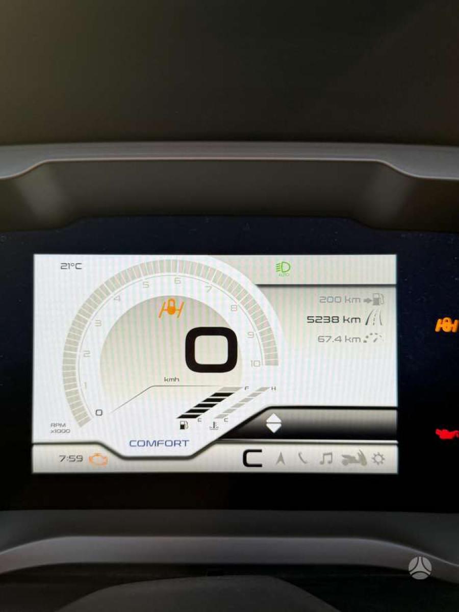 Piaggio MP3 2022 в Каунас, объемом двигателя 0.53 л и пробегом 5 тыс. км за 7200 €, фото 9 на AUTOMOTO.COM.LV