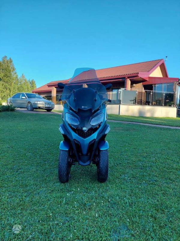 Piaggio MP3 2023 в Кельме, объемом двигателя 0.40 л и пробегом 9 тыс. км за 6350 €, фото 6 на AUTOMOTO.COM.LV