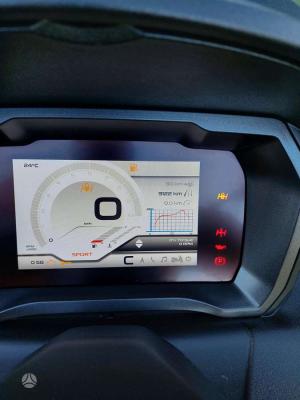 Piaggio MP3 2023 Kelmė, ar dzinēja tilpumu 0.40 L un nobraukumu 9 tūkst. km par 6350 €, foto 9 vietnē AUTOMOTO.COM.LV