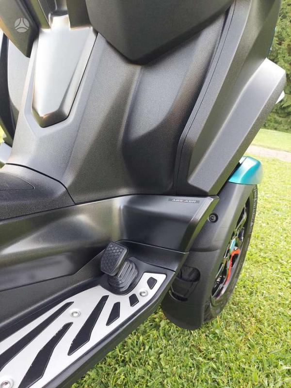 Piaggio MP3 2023 в Кельме, объемом двигателя 0.40 л и пробегом 9 тыс. км за 6350 €, фото 10 на AUTOMOTO.COM.LV