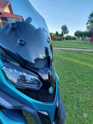 Piaggio MP3 2023 Kelmė, ar dzinēja tilpumu 0.40 L un nobraukumu 9 tūkst. km par 6350 €, foto 14 vietnē AUTOMOTO.COM.LV