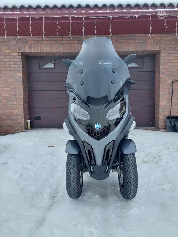 Piaggio MP3 2025 Kelmė, ar dzinēja tilpumu 0.40 L un nobraukumu 2 tūkst. km par 7050 €, foto 5 vietnē AUTOMOTO.COM.LV