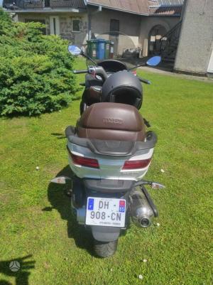 Balts Piaggio MP3 2014 Kauņa, ar dzinēja tilpumu 0.50 L un nobraukumu 29 tūkst. km par 2950 €, foto 7 vietnē AUTOMOTO.COM.LV